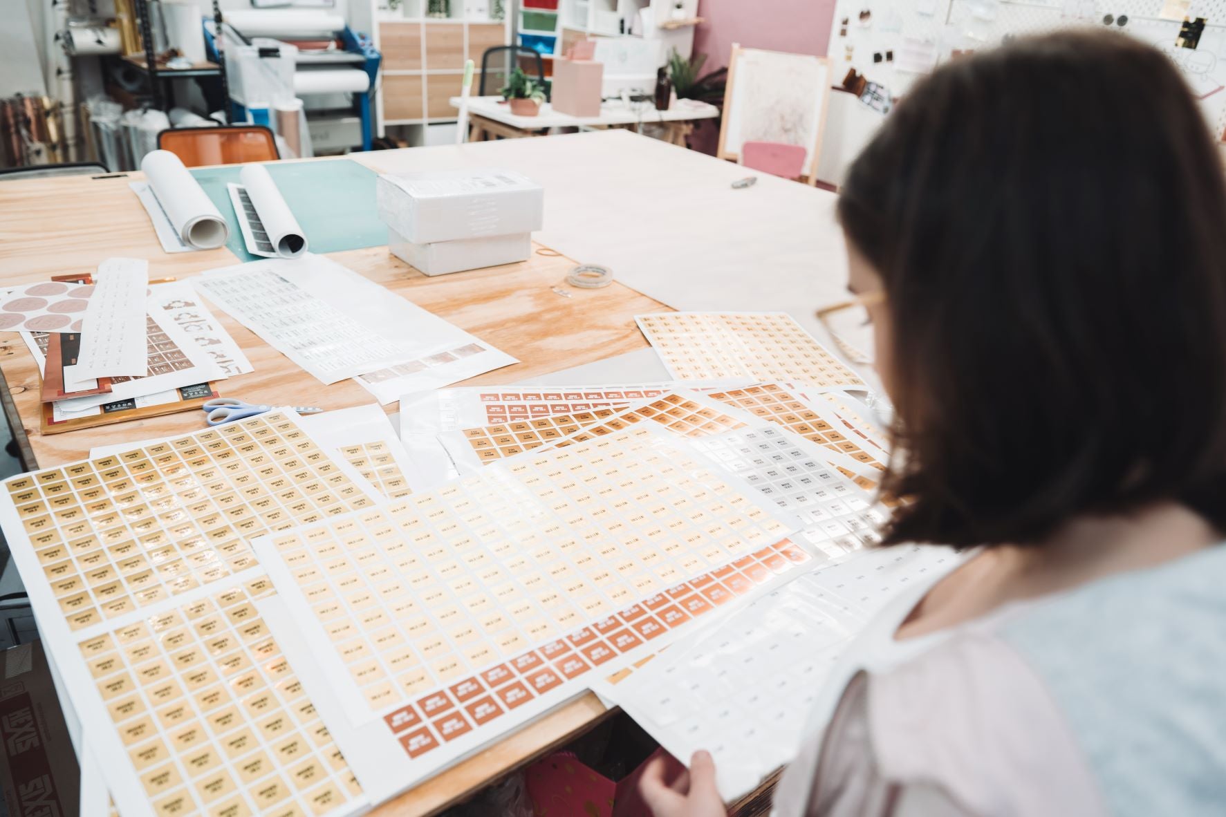 How to Apply Labels: Our Step-By-Step Guide – Long Story Short Design ...